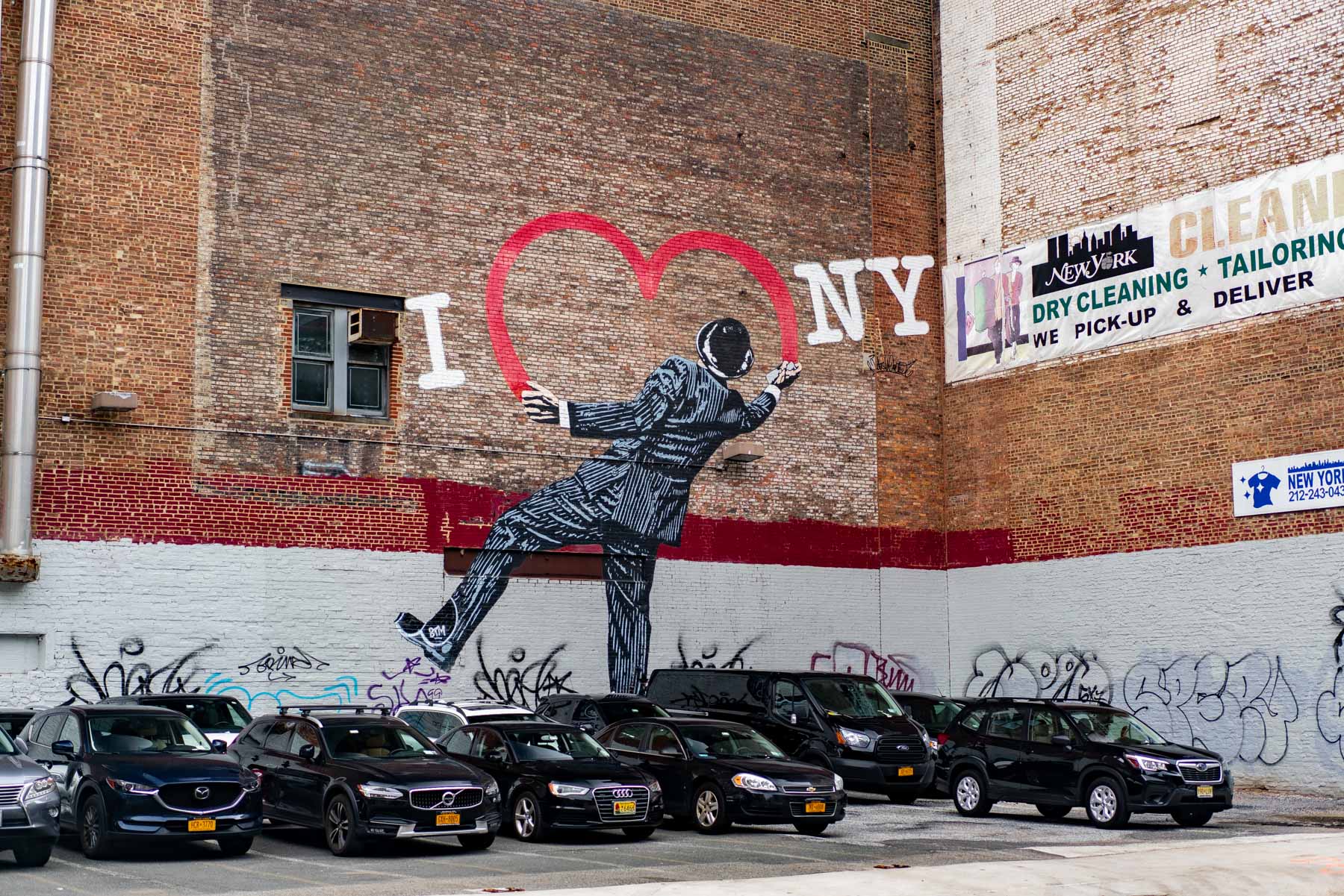 15 EPIC Murals in New York City
