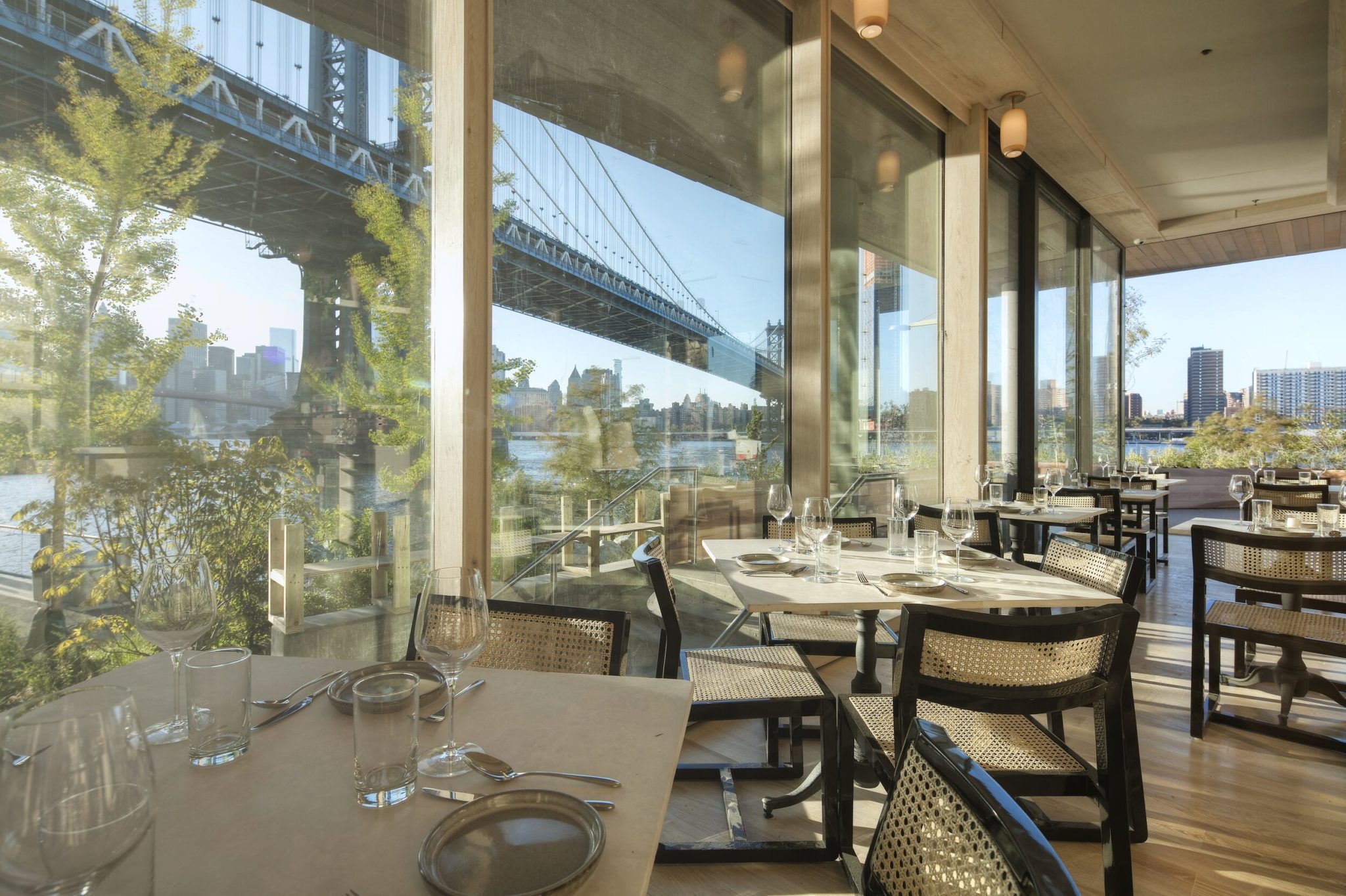 20 Waterfront Restaurants in NYC to Enjoy This Summer (2024)