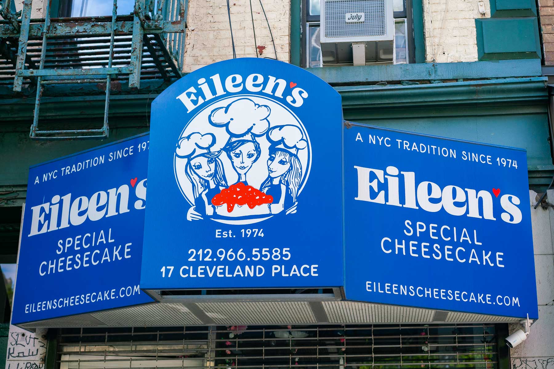 10 BRILLIANT Bakeries in SoHo, New York City (You'll LOVE)